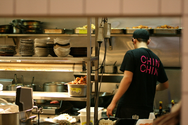 Feed Them Lots of Fun – Chin Chin, Melbourne, Australia - The Wandering ...